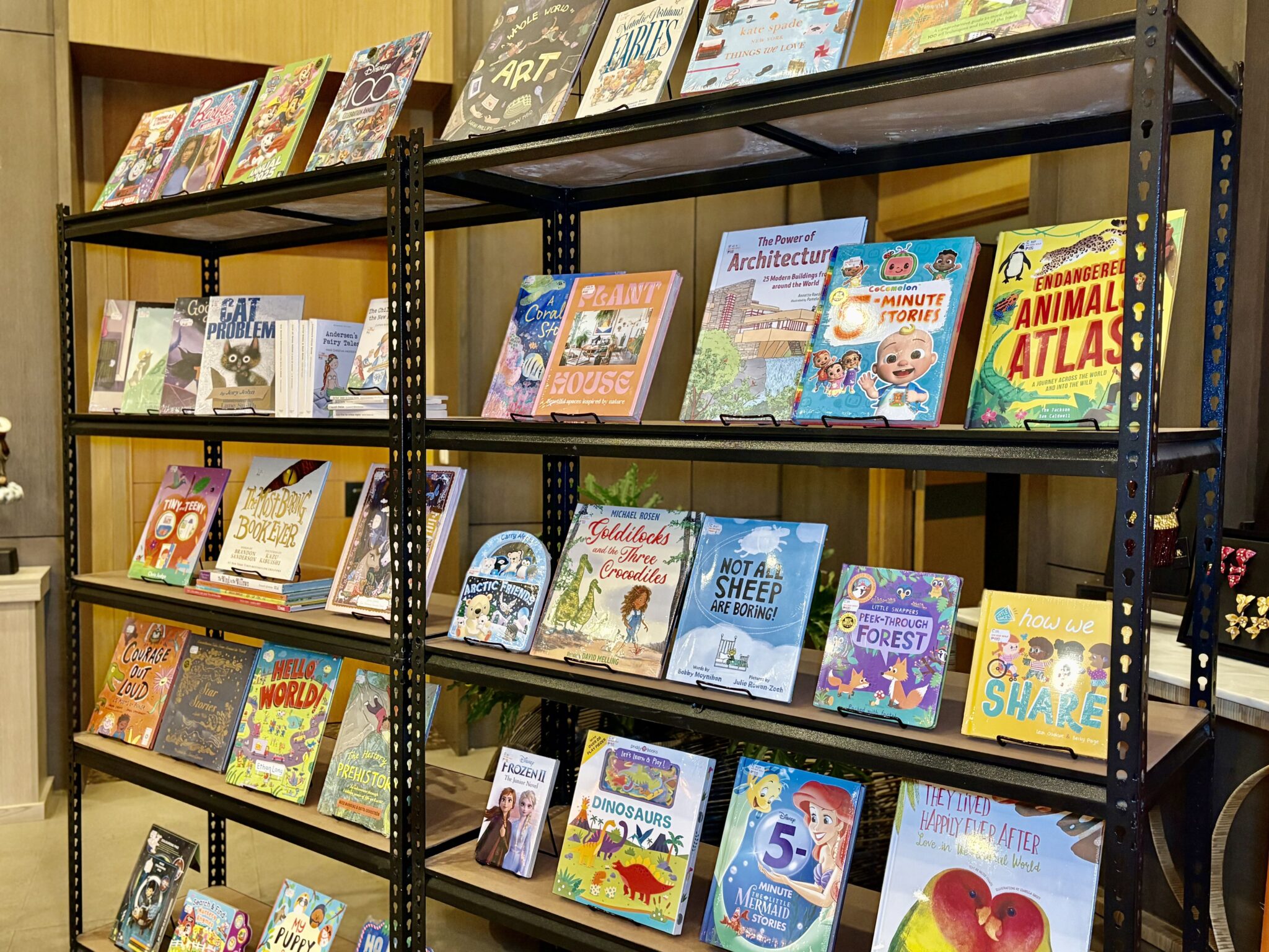 Big Bad Wolf Books Returns to Davao - Davao City Life